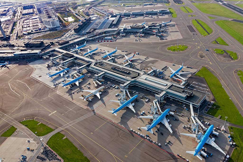 ท่าอากาศยาน Schiphol เคลียร์สล็อตชั่วคราว เปิดไฟเขียวรับเครื่องบินขนส่ง ...