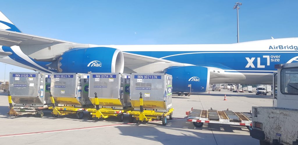 AirBridgeCargo Delivers 41 RKN CSafe Containers for Covid-19 Vaccine ...