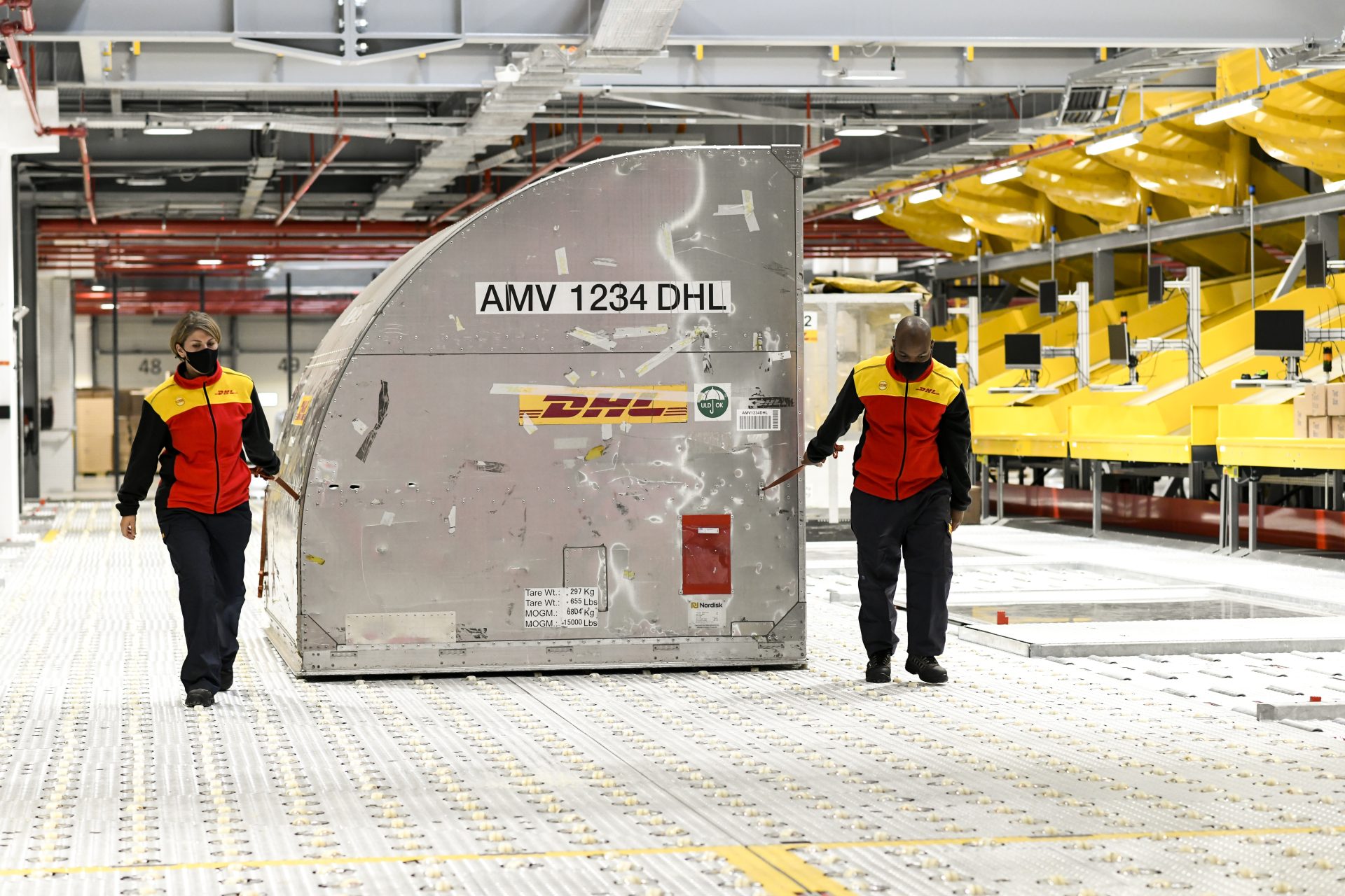 DHL Express opens new international hub at Paris-Charles de Gaulle airport