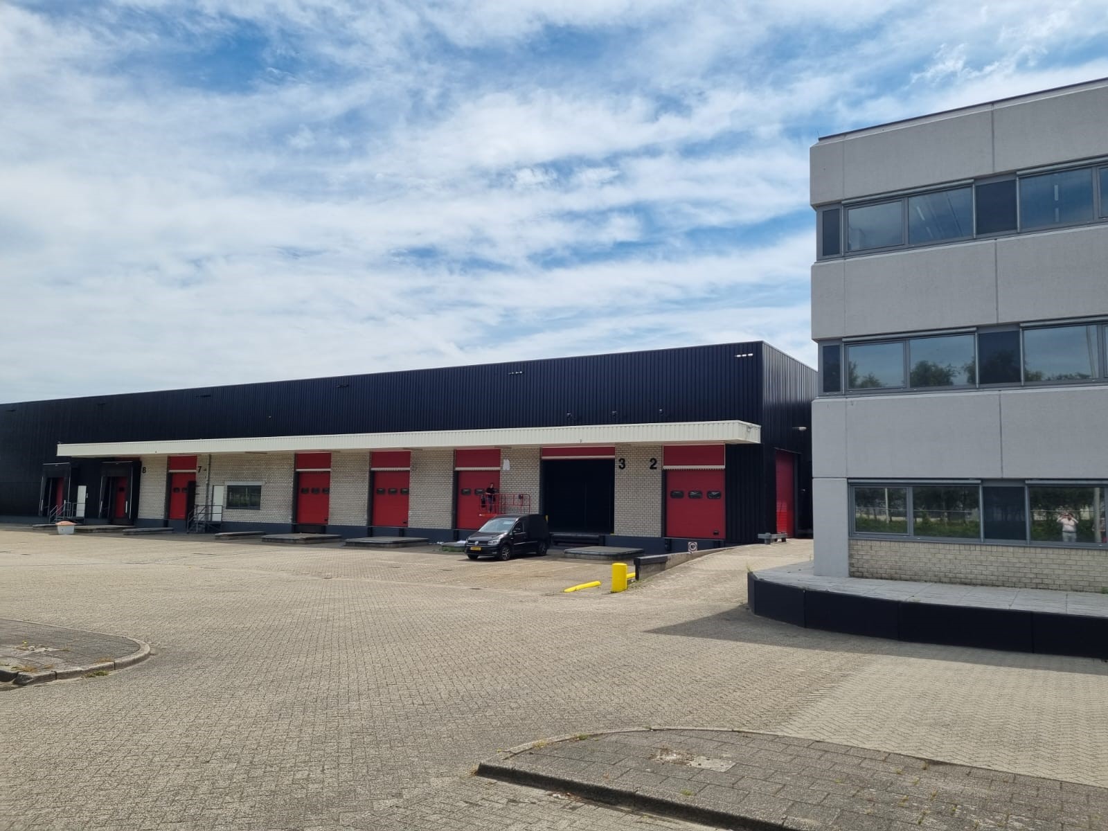 WFS invests in new offline cargo handling facility in Amsterdam