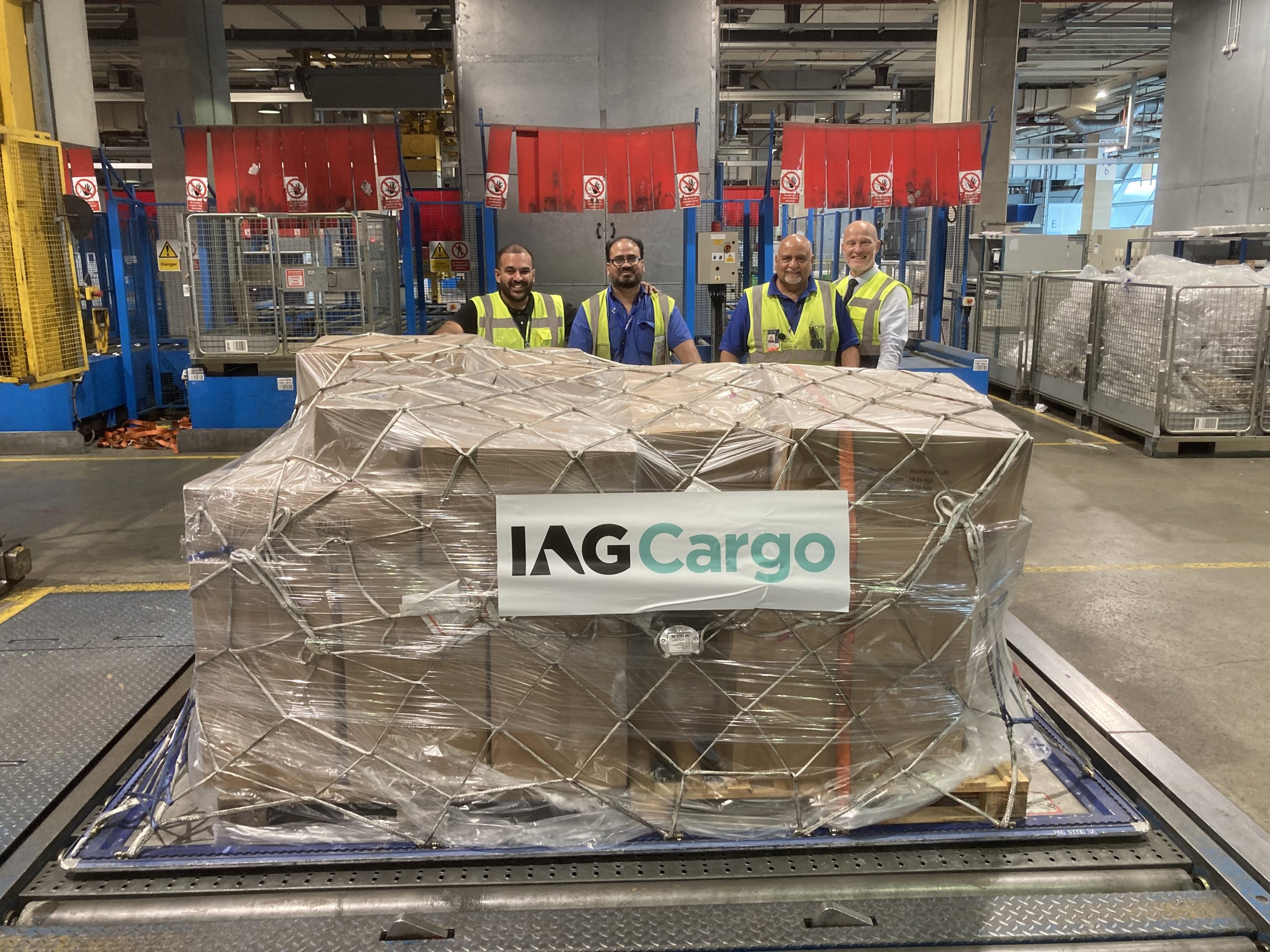 IAG CARGO สนับสนุนการขนส่งความช่วยเหลือสู่ปากีสถาน - Airfreight Logistics