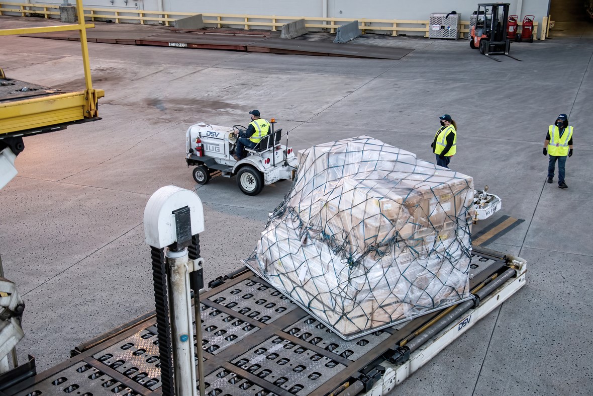 WFS and DSV Extend Global Partnership with New European Gateway Contract