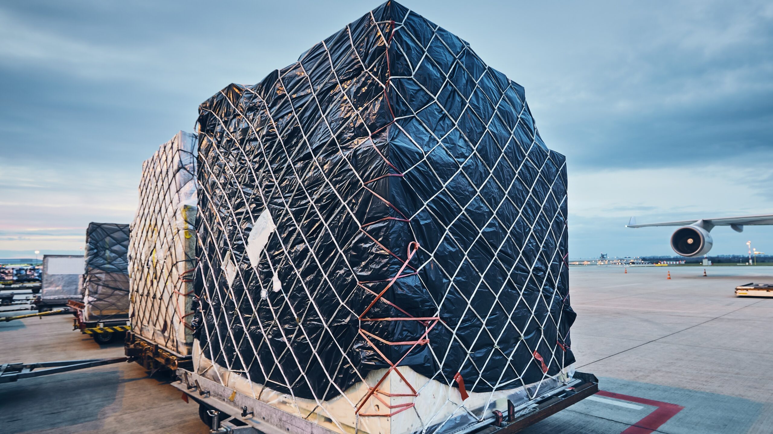 Direct AWB VS Forwarder AWB เจาะลึกรายละเอียด เข้าใจความแตกต่างระหว่าง ...